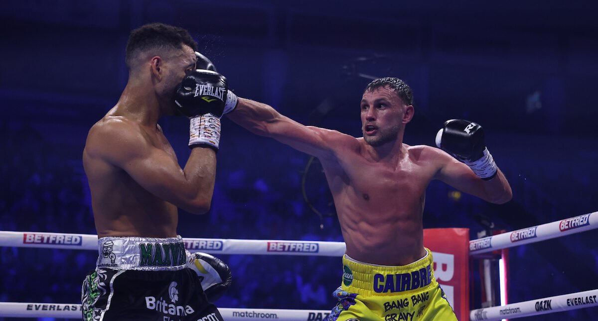 Wardrobe malfunction doesn't stop Sean - Irish Boxing