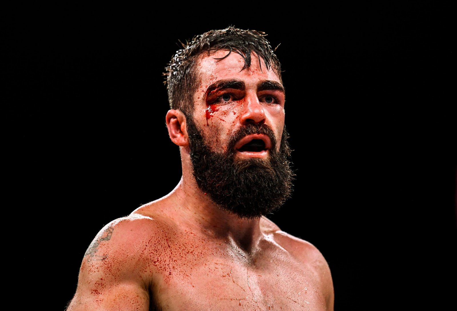 'I'm the M****r F***ing Champ'- Jono Carroll Says He'll Fight ...