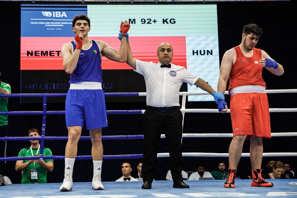 MEDAL UPGRADE - Silver Lining for Sensational Super Heavy Adam Olaniyan ...