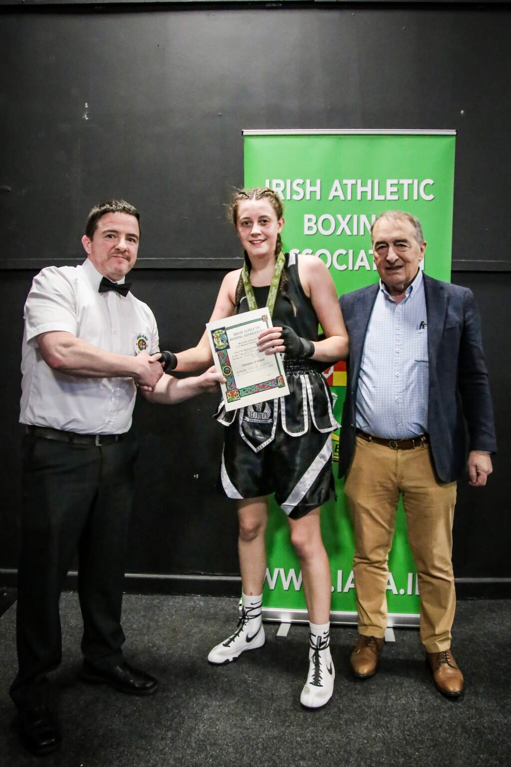 Zoe McCaughran Wins Irish Title in First Visit to National Stadium ...