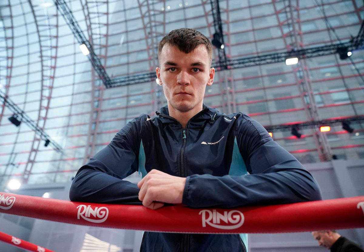 IT'S OFFICIAL - Aaron McKenna Fights for a World Title in Dublin ...